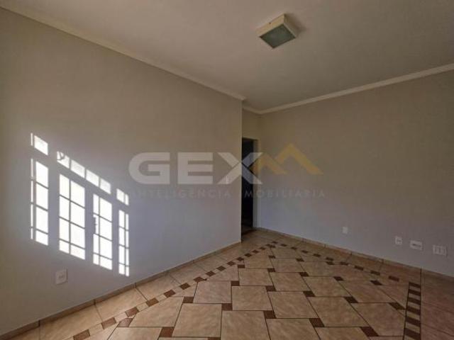 Apartamento à Venda com 03 Quartos no Bairro Manoel Valinhas em Divinópolis MG