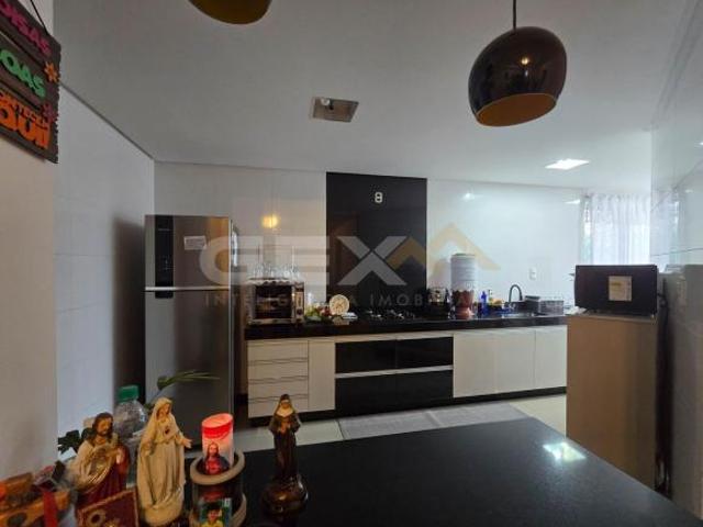 Apartamento à Venda com 03 Quartos no Bairro Sidil em Divinópolis MG