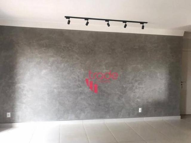 Apartamento à Venda com 03 Quartos no Jardim Palma Travassos em Ribeirão Preto com Sacada