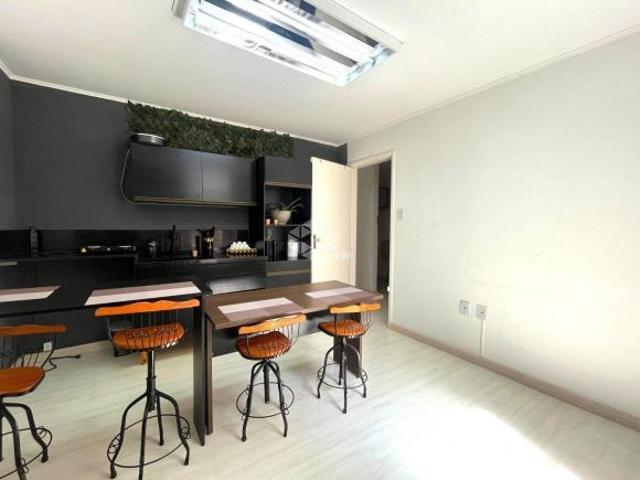 Apartamento a venda com 02 dormitorios Centro Histórico. Porto Alegre