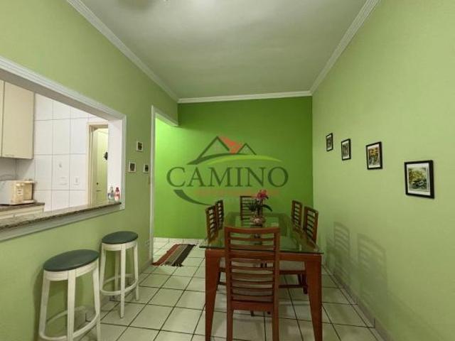 Apartamento à venda com 02 dormitórios com 97 m² a 400 m da praia das Astúrias, Guarujá/SP