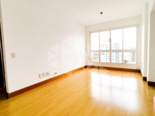 Apartamento à venda com 02 dormitórios / quartos na rua Francisco Petuco no bairro Boa Vista em Port