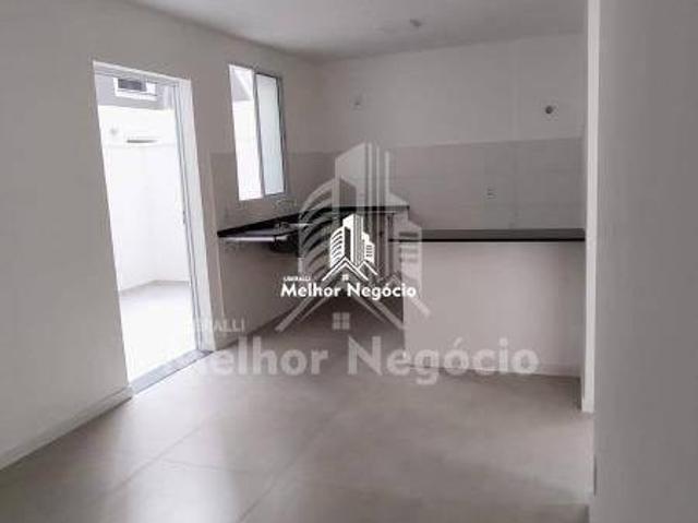 Apartamento à venda com 02 dormitórios quartos, bem amplos, no Condomínio Roma Residencial Clube e