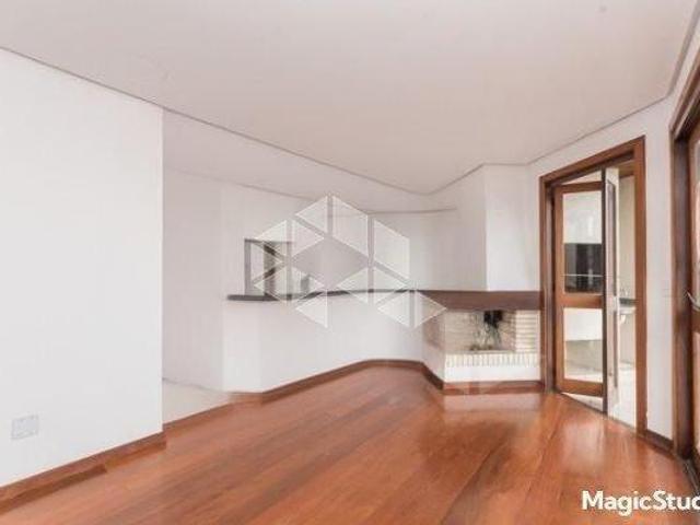 Apartamento à venda com 02 dormitórios / quartos e 01 vaga na rua Doutor Barcelos no bairro Tristeza