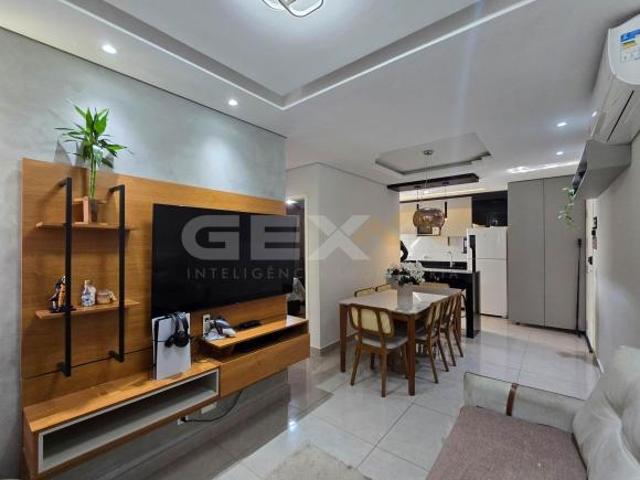 Apartamento à Venda com 02 Quartos no Bairro Planalto em Divinópolis MG