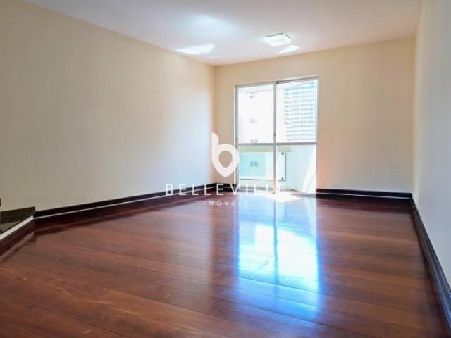 Apartamento a venda com 04 quartos no Água Verde