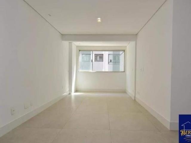 Apartamento à venda com 100m², 3 quartos e 2 vagas