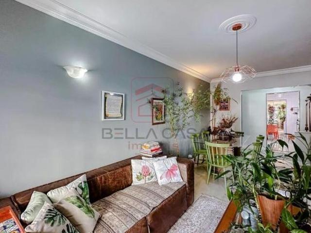 Apartamento à venda com 102m², 3 quartos e 1 vaga
