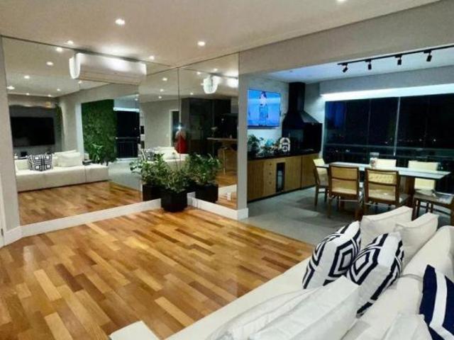 Apartamento à venda com 105m², 3 suítes e 2 vagas EVOLVE MORUMBI