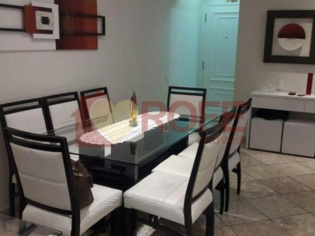 Apartamento à venda com 107m², 3 quartos e 1 vaga
