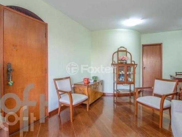 Apartamento à Venda com 110m², 4 dormitórios, 1 suíte e 1 vaga!