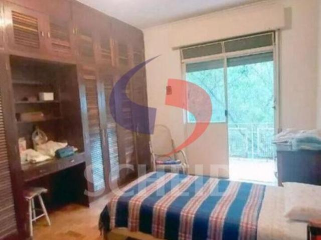 Apartamento à venda com 116m², 2 Quartos, 1 suíte, varanda em Santa Cecília