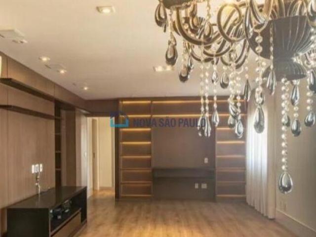 Apartamento à venda com 120m², 2 quartos e 3 vagas