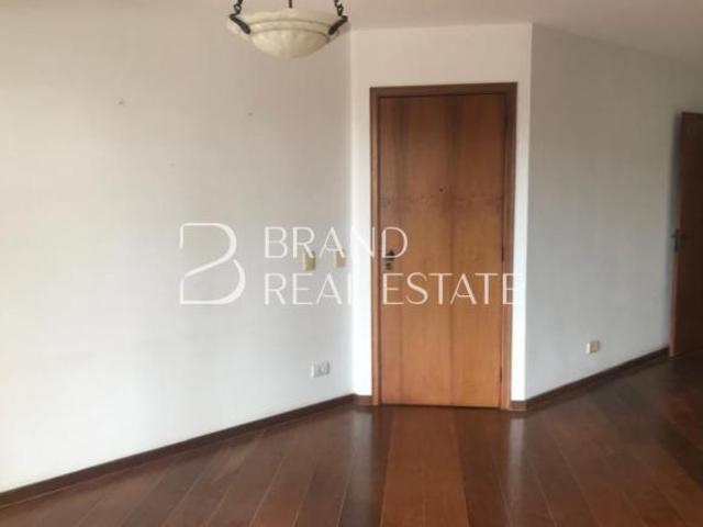 Apartamento à venda com 125 m² e 3 dormitórios, próximo a duas estações de Metrô e ao Ibirapuera