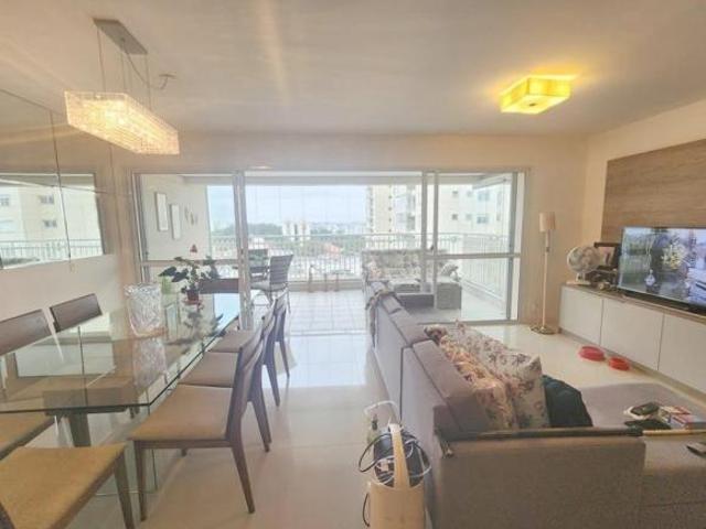 Apartamento à venda com 134m², 3 quartos e 2 vagas