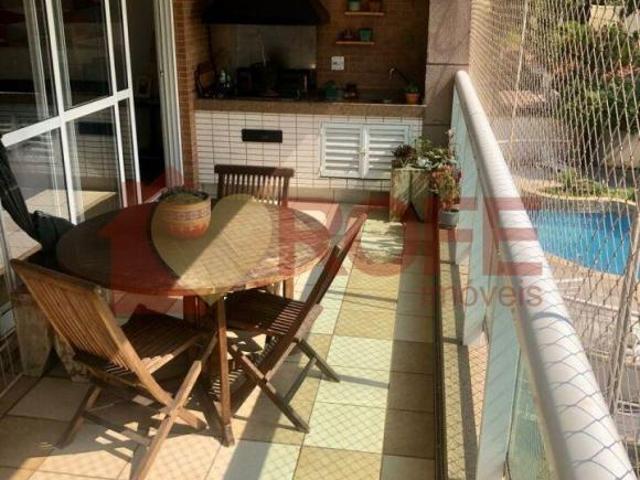 Apartamento à venda com 134m², 3 quartos e 3 vagas