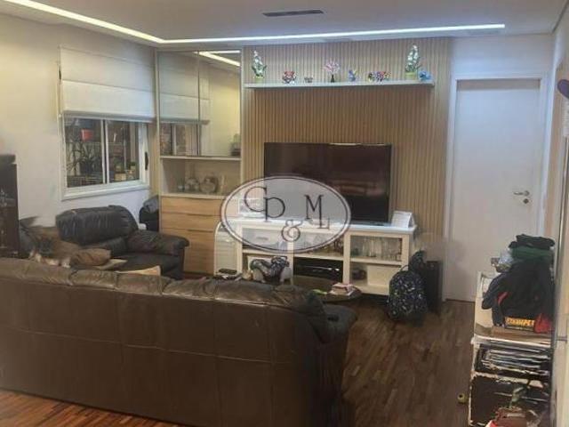 Apartamento à venda com 135 m², Cond. NEAR Granja Julieta / 3 quartos/ 1 suíte/2vagas/Vl. Cruzeiro