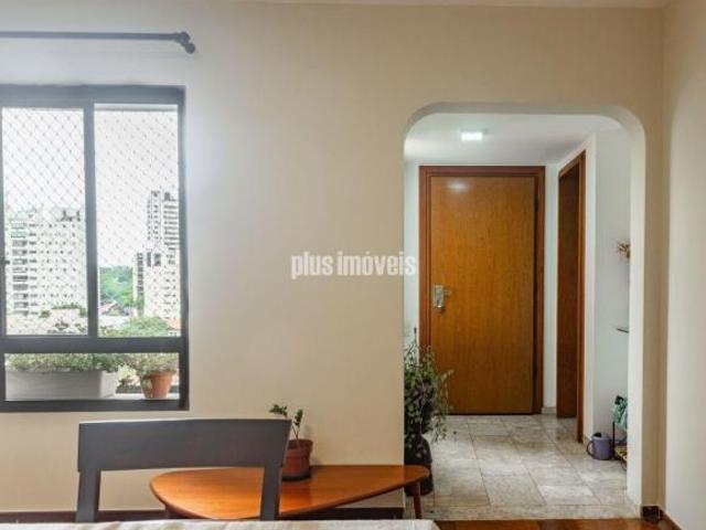 Apartamento à venda com 137m², 3 quartos e 2 vagas