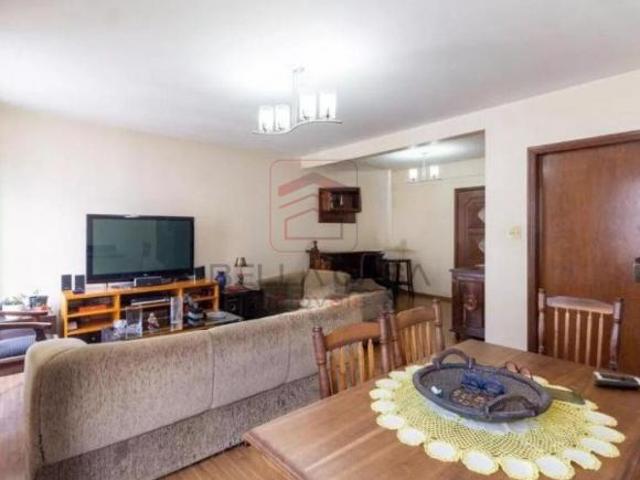 Apartamento à venda com 138m², 3 quartos e 2 vagas