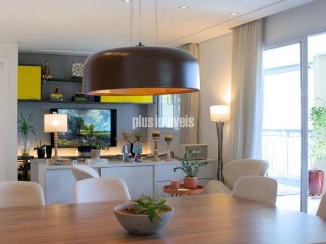 Apartamento à venda com 138m², 4 quartos e 3 vagas