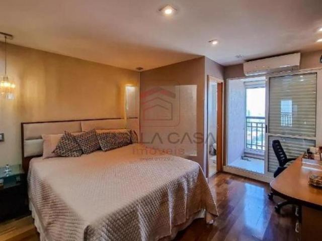 Apartamento à venda com 140m², 3 quartos e 2 vagas