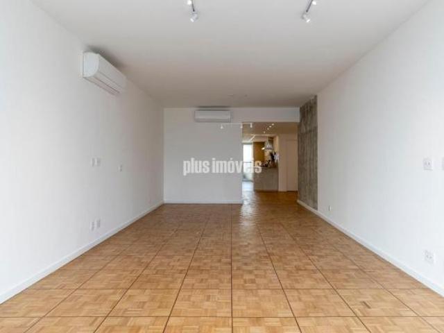 Apartamento à venda com 141m², 3 quartos e 1 vaga Jardim Paulista