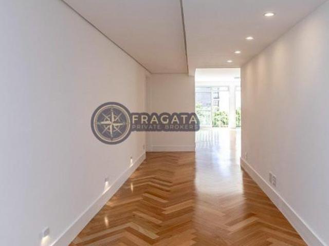 Jardim America SP | 143m² Reformado | 2 Suítes | 2 Vagas | Pronto para Morar