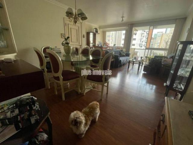 Apartamento à venda com 142m², 3 quartos e 2 vagas