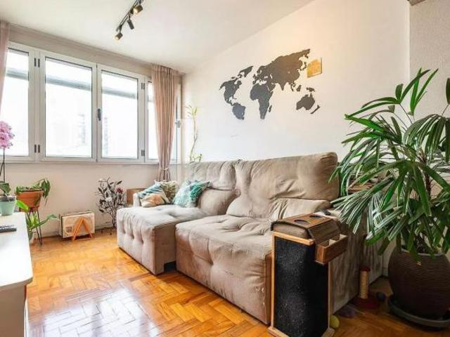 Apartamento à venda com 145m², 3 quartos e 2 vagas em Pinheiros
