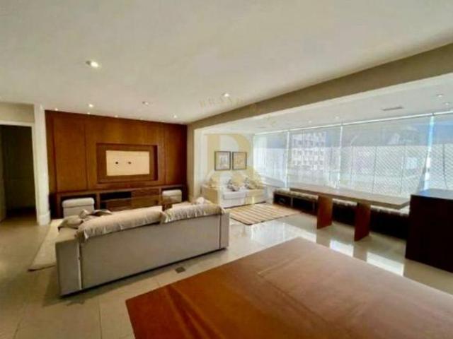 Apartamento á venda com 146m², 3 suítes e 3 vagas no Itaim Bibi SP