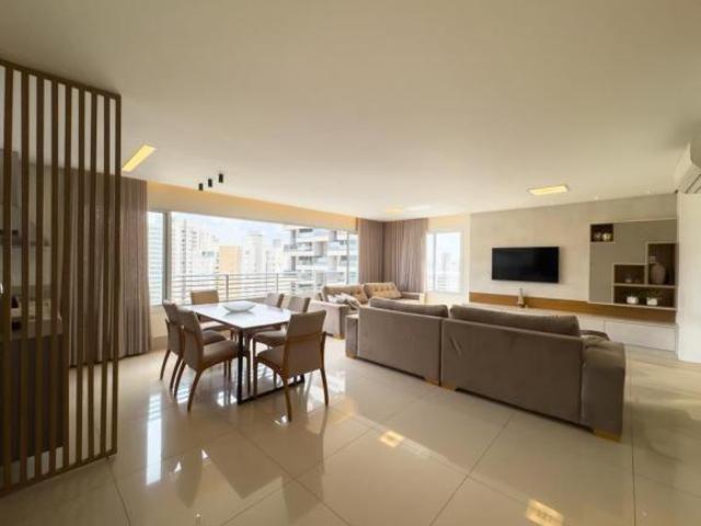 Apartamento à venda com 150m² nascente andar alto e 3 suítes no Setor Marista