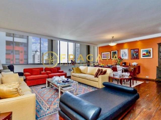 Apartamento à venda com 153m² 3 dormitórios sendo 1 suíte e 1 vaga Jardim América SP