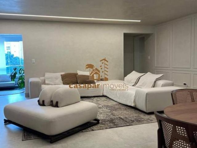 Apartamento à Venda com 155m², 3 Suítes com 3 Vagas no Barcelona