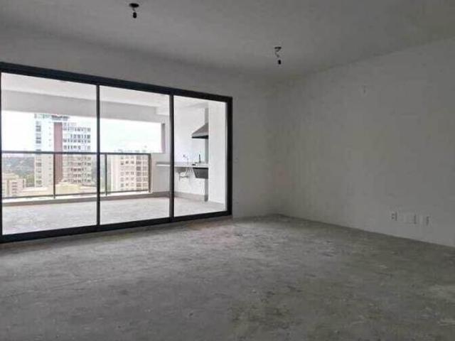 Apartamento à Venda com 157m², 3 dormitórios, 3 suítes, 1 sala e 2 vagas!