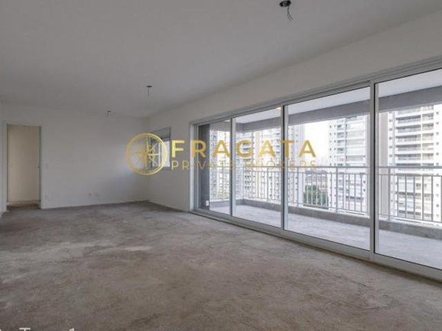Apartamento á venda com 157m² 3 dormitórios 2 suítes 3 vagas Vila Anastácio São Paulo SP