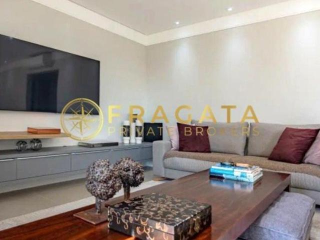 Apartamento á venda com 158 m², 4 Quartos sendo 3 suítes, 3 vagas Perdizes SP