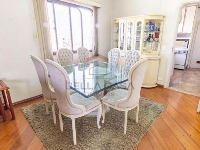 Apartamento à venda com 160m², 4 quartos e 3 vagas