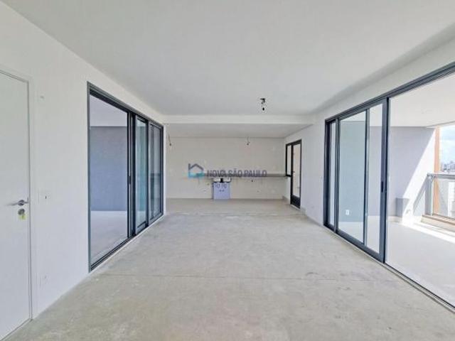 Apartamento à venda, com 165 m², 4 quartos, 2 suítes, 2 varandas, 2 vagas, no Jardim Vila Mariana