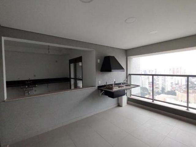 Apartamento à venda com 166 m² 3 suítes, em andar alto e vista livre, perto do Ibirapuera