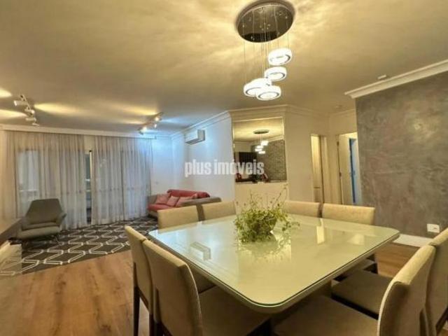 Apartamento à venda com 169m², 3 quartos e 3 vagas Campo Belo