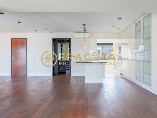 Apartamento à venda com 172m² 3 suítes e 4 vagas de garagem Perdizes/SP