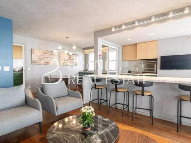 Apartamento à venda com 178m², 3 quartos e 3 vagas no Itaim Bibi