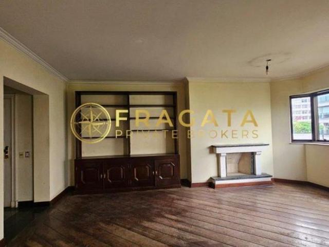 Apartamento á venda com 180 m² 3 Suítes e 3 vagas Lazer Completo no Itaim Bibi SP