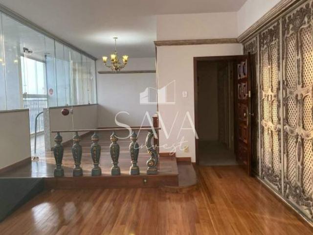 Apartamento à venda com 180 m² no Funcionários