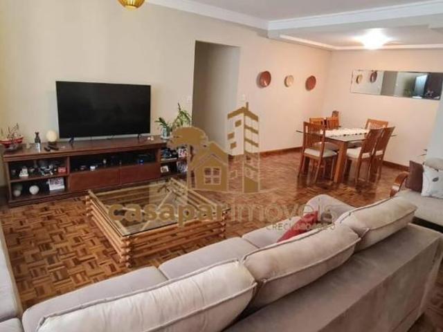 Apartamento à Venda com 180m², 4 Dormitórios no Santo Antônio