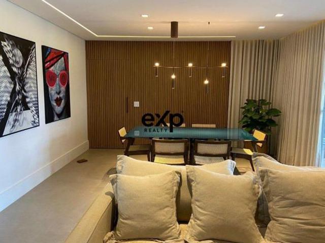 Apartamento à venda com 181m², 3 quartos e 3 vagas