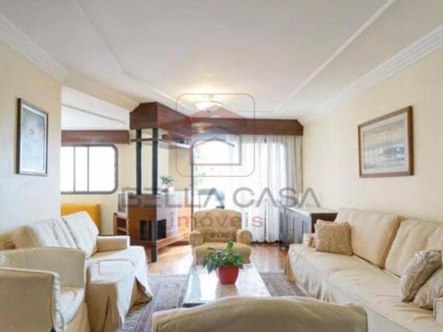 Apartamento à venda com 190m², 4 quartos, 4 suítes e 3 vagas