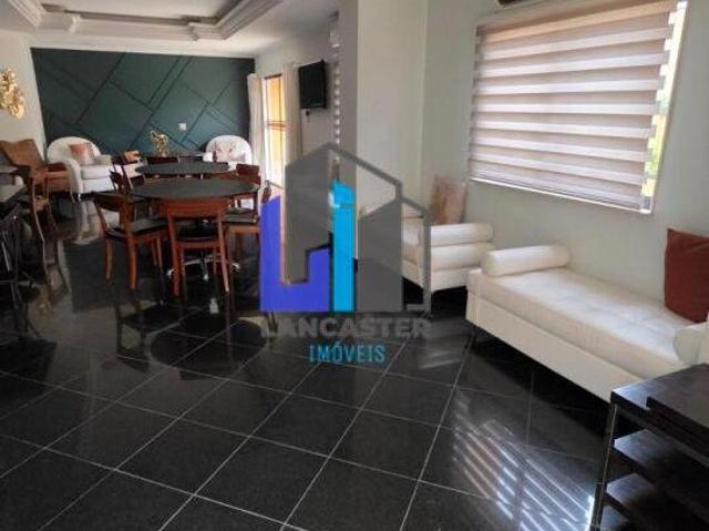 Apartamento à venda com 194m², 4 quartos e 3 vagas