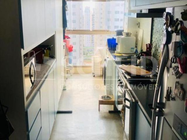 Apartamento a venda com 1 dormitório, 1 vaga, 70m² na Miguel Yunes