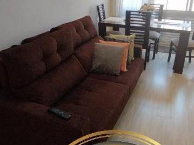 Apartamento à venda com 1 dormitório e 1 vaga na Vila Ema